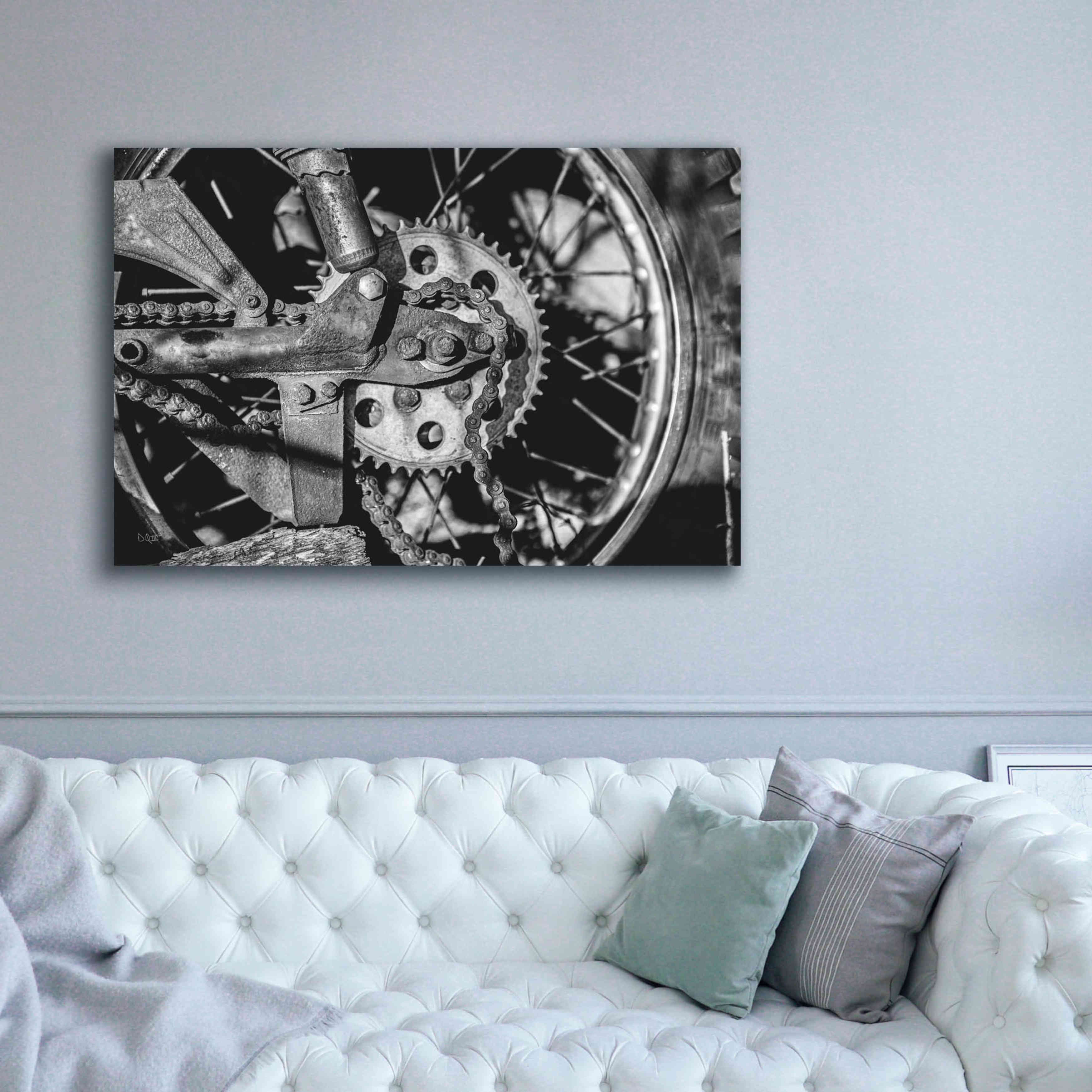 Latitude Run® Epic Graffiti 'Rusted Spoke' By Donnie Quillen Can Rusted Spoke by Donnie Quillen ...